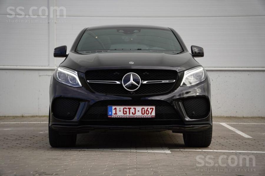 Черный Мерседес GLE 43 AMG 2018 в Рига, объемом двигателя 3.00 л и пробегом 255 тыс. км за 33000 €, фото 3 на AUTOMOTO.COM.LV