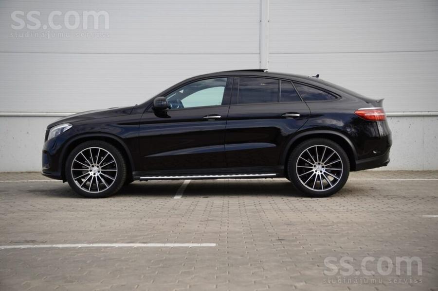 Черный Мерседес GLE 43 AMG 2018 в Рига, объемом двигателя 3.00 л и пробегом 255 тыс. км за 33000 €, фото 9 на AUTOMOTO.COM.LV