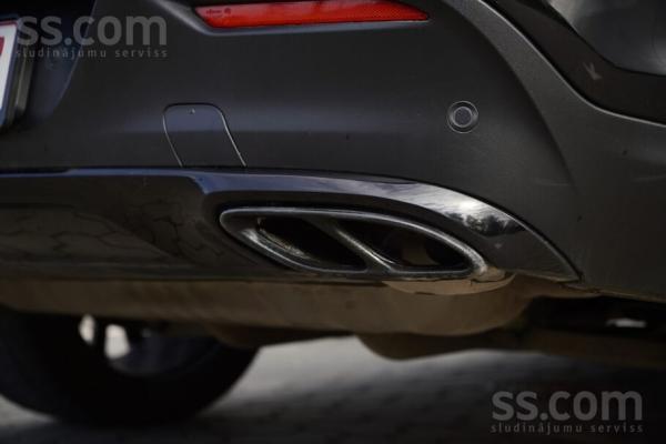 Melns Mercedes-Benz GLE 43 AMG 2018 Rīga, ar dzinēja tilpumu 3.00 L un nobraukumu 255 tūkst. km par 33000 €, foto 10 vietnē AUTOMOTO.COM.LV