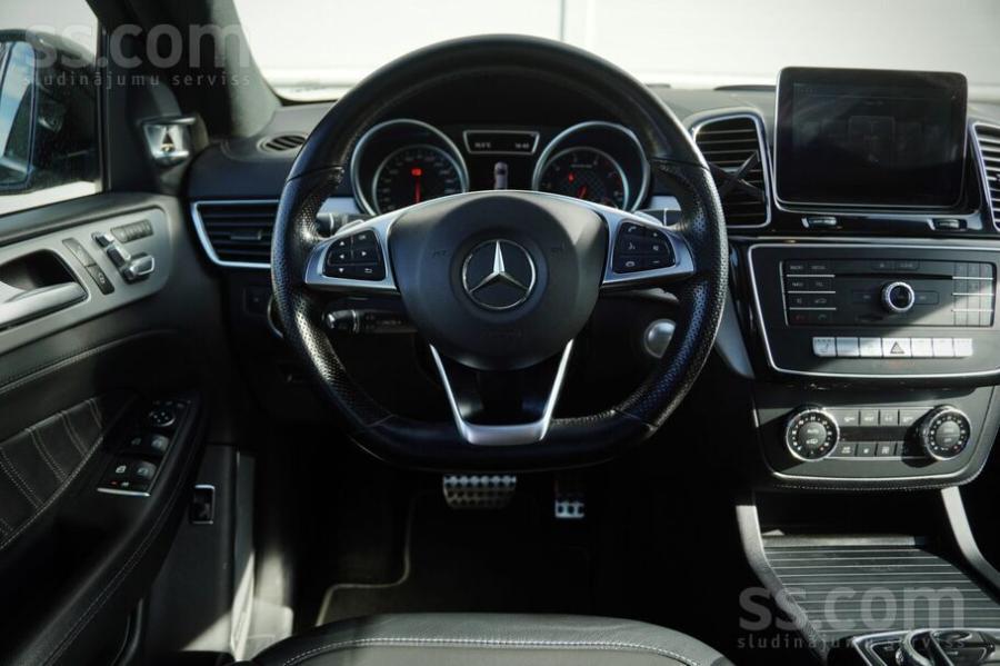 Черный Мерседес GLE 43 AMG 2018 в Рига, объемом двигателя 3.00 л и пробегом 255 тыс. км за 33000 €, фото 16 на AUTOMOTO.COM.LV