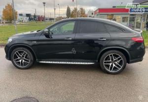Melns Mercedes-Benz GLE 43 AMG 2019 Klaipėda, ar dzinēja tilpumu 3.00 L un nobraukumu 182 tūkst. km par 33499 €, foto 15 vietnē AUTOMOTO.COM.LV