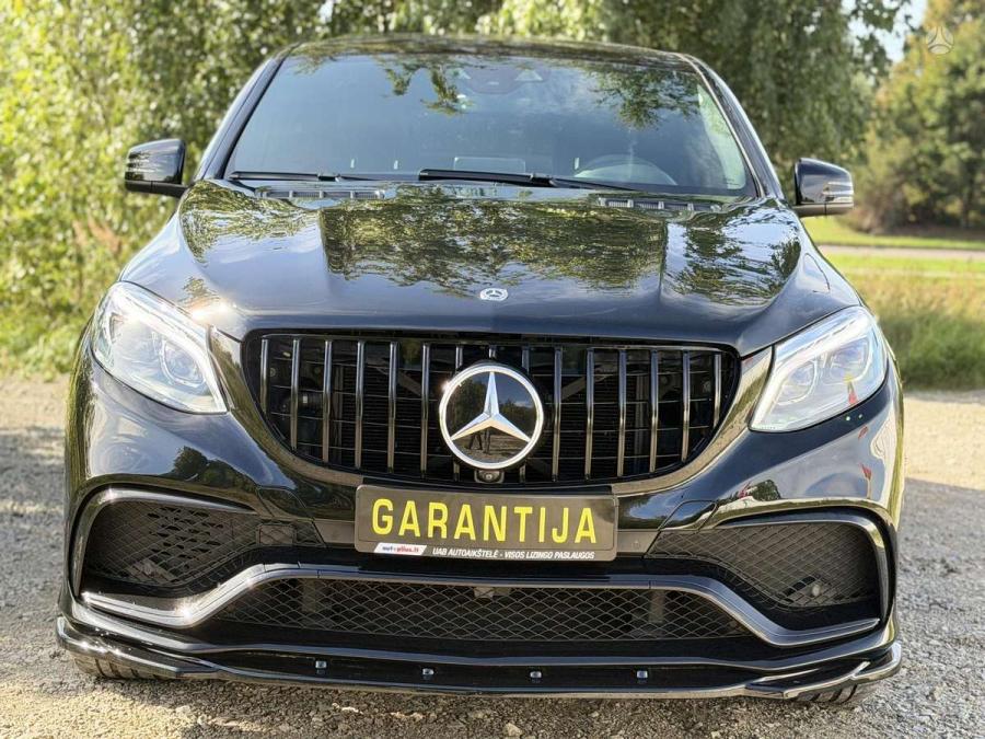 Melns Mercedes-Benz GLE 43 AMG 2019 Šauļi, ar dzinēja tilpumu 3.00 L un nobraukumu 120 tūkst. km par 38000 €, foto 8 vietnē AUTOMOTO.COM.LV