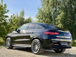 Melns Mercedes-Benz GLE 43 AMG 2019 Šauļi, ar dzinēja tilpumu 3.00 L un nobraukumu 120 tūkst. km par 38000 €, foto 12 vietnē AUTOMOTO.COM.LV