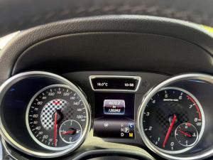 Melns Mercedes-Benz GLE 43 AMG 2019 Šauļi, ar dzinēja tilpumu 3.00 L un nobraukumu 120 tūkst. km par 38000 €, foto 37 vietnē AUTOMOTO.COM.LV