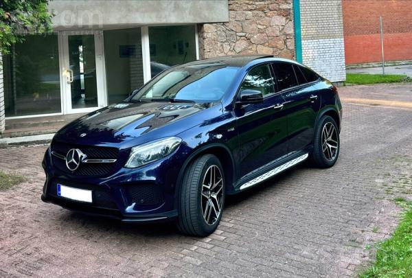 Zils Mercedes-Benz GLE 43 AMG 2018 Rīga, ar dzinēja tilpumu 3.00 L un nobraukumu 156 tūkst. km par 31400 €, foto 5 vietnē AUTOMOTO.COM.LV