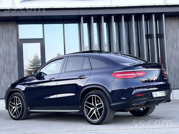 Mercedes-Benz GLE 43 AMG 2018 Rīga, ar dzinēja tilpumu 3.00 L un nobraukumu 154 tūkst. km par 26500 €, foto 4 vietnē AUTOMOTO.COM.LV