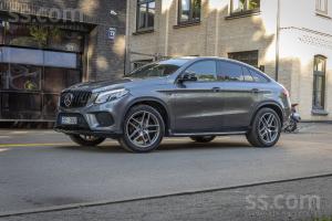 Серый Мерседес GLE 43 AMG 2017 в Рига, объемом двигателя 3.00 л и пробегом 152 тыс. км за 33900 €, фото 16 на AUTOMOTO.COM.LV