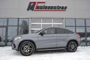 Pelēks Mercedes-Benz GLE 43 AMG 2017 Viļņa, ar dzinēja tilpumu 3.00 L un nobraukumu 184 tūkst. km par 35000 €, foto  vietnē AUTOMOTO.COM.LV