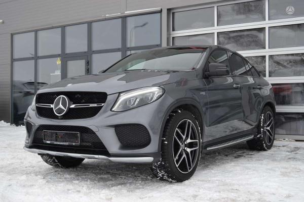 Grey Mercedes-Benz GLE 43 AMG 2017 in Vilnius, with an engine capacity of 3.00 L and mileage of 184 thousand km for 35000 €, photo 2 on AUTOMOTO.COM.LV