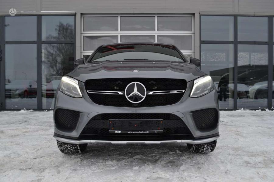 Серый Мерседес GLE 43 AMG 2017 в Вильнюс, объемом двигателя 3.00 л и пробегом 184 тыс. км за 35000 €, фото 3 на AUTOMOTO.COM.LV
