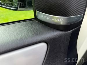 Белый Мерседес GLE 43 AMG 2017 в Рига, объемом двигателя 3.00 л и пробегом 290 тыс. км за 25500 €, фото 21 на AUTOMOTO.COM.LV