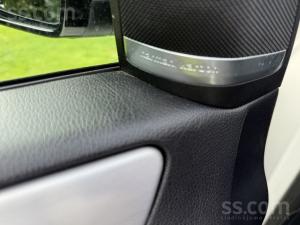 Белый Мерседес GLE 43 AMG 2017 в Рига, объемом двигателя 3.00 л и пробегом 295 тыс. км за 25500 €, фото 10 на AUTOMOTO.COM.LV