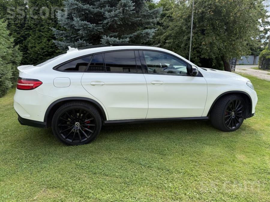 Белый Мерседес GLE 43 AMG 2017 в Рига, объемом двигателя 3.00 л и пробегом 295 тыс. км за 25500 €, фото 19 на AUTOMOTO.COM.LV