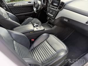 Белый Мерседес GLE 43 AMG 2017 в Рига, объемом двигателя 3.00 л и пробегом 295 тыс. км за 25500 €, фото 24 на AUTOMOTO.COM.LV