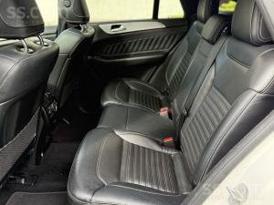 Белый Мерседес GLE 43 AMG 2017 в Рига, объемом двигателя 3.00 л и пробегом 295 тыс. км за 25500 €, фото 25 на AUTOMOTO.COM.LV