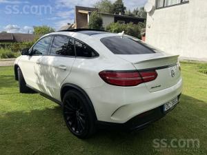 Белый Мерседес GLE 43 AMG 2017 в Рига, объемом двигателя 3.00 л и пробегом 295 тыс. км за 25500 €, фото 27 на AUTOMOTO.COM.LV