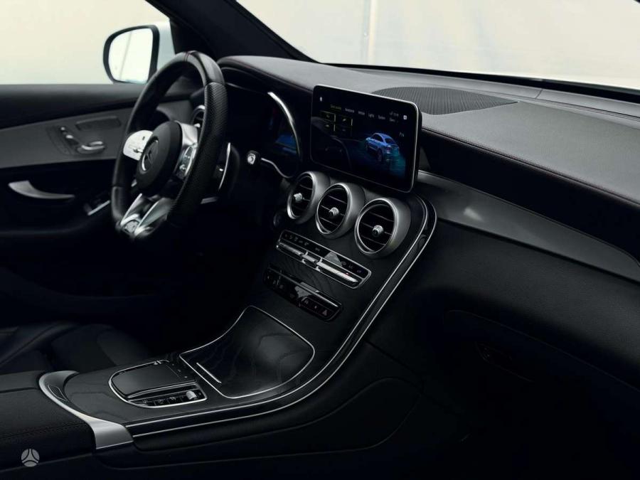 Белый Мерседес GLE 43 AMG 2023 в Вильнюс, объемом двигателя 3.00 л и пробегом 22 тыс. км за 46000 €, фото 19 на AUTOMOTO.COM.LV