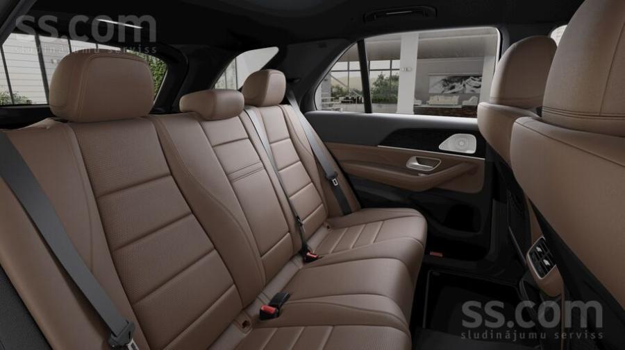 Black Mercedes-Benz GLE 450 AMG 2025 in Riga, with an engine capacity of 3.00 L and mileage of 17 thousand km for 76900 €, photo 10 on AUTOMOTO.COM.LV