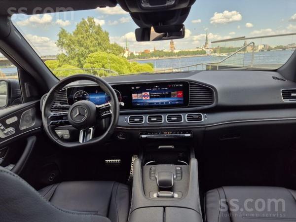 Серый Мерседес GLE 450 AMG 2024 в Рига, объемом двигателя 3.00 л и пробегом 31 тыс. км за 82500 €, фото 5 на AUTOMOTO.COM.LV