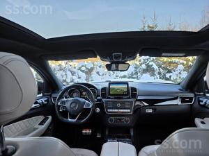 Белый Мерседес GLE 450 AMG 2016 в Рига, объемом двигателя 3.00 л и пробегом 186 тыс. км за 28500 €, фото 27 на AUTOMOTO.COM.LV