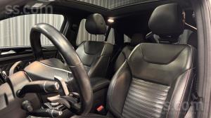 White Mercedes-Benz GLE 450 AMG 2016 in Riga, with an engine capacity of 3.00 L and mileage of 240 thousand km for 28490 €, photo 10 on AUTOMOTO.COM.LV