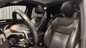 Balts Mercedes-Benz GLE 450 AMG 2016 Rīga, ar dzinēja tilpumu 3.00 L un nobraukumu 240 tūkst. km par 28490 €, foto 9 vietnē AUTOMOTO.COM.LV
