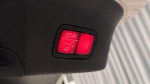 Balts Mercedes-Benz GLE 450 AMG 2016 Rīga, ar dzinēja tilpumu 3.00 L un nobraukumu 240 tūkst. km par 28490 €, foto 17 vietnē AUTOMOTO.COM.LV