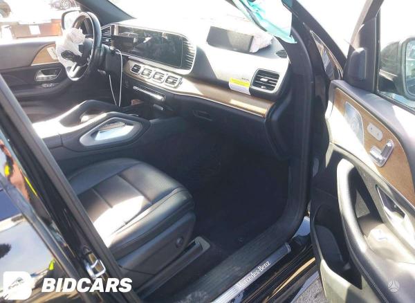 Melns Mercedes-Benz gle-450 2021 Viļņa, ar dzinēja tilpumu 3.00 L un nobraukumu 108 tūkst. km par 28900 €, foto 5 vietnē AUTOMOTO.COM.LV