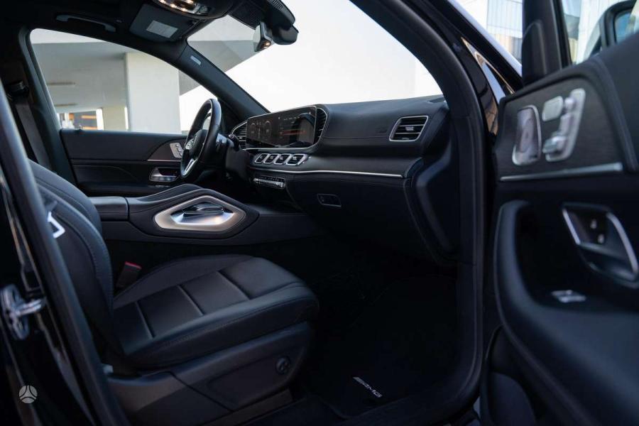 Black Mercedes-Benz gle-450 2021 in Vilnius, with an engine capacity of 3.00 L and mileage of 56 thousand km for 52900 €, photo 16 on AUTOMOTO.COM.LV