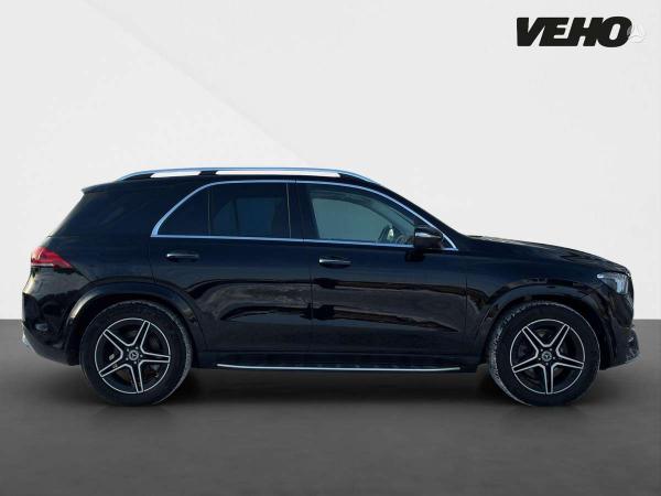 Black Mercedes-Benz gle-450 2022 in Vilnius, with an engine capacity of 3.00 L and mileage of 75 thousand km for 59900 €, photo 6 on AUTOMOTO.COM.LV