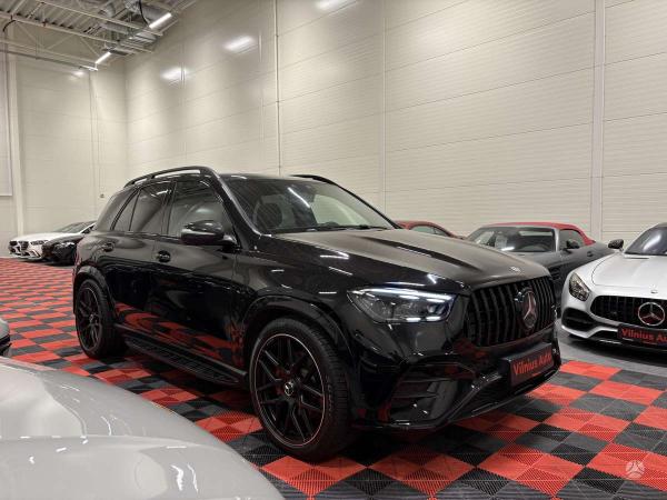 Melns Mercedes-Benz gle-450 2023 Viļņa, ar dzinēja tilpumu 3.00 L un nobraukumu 19 tūkst. km par 64990 €, foto 3 vietnē AUTOMOTO.COM.LV