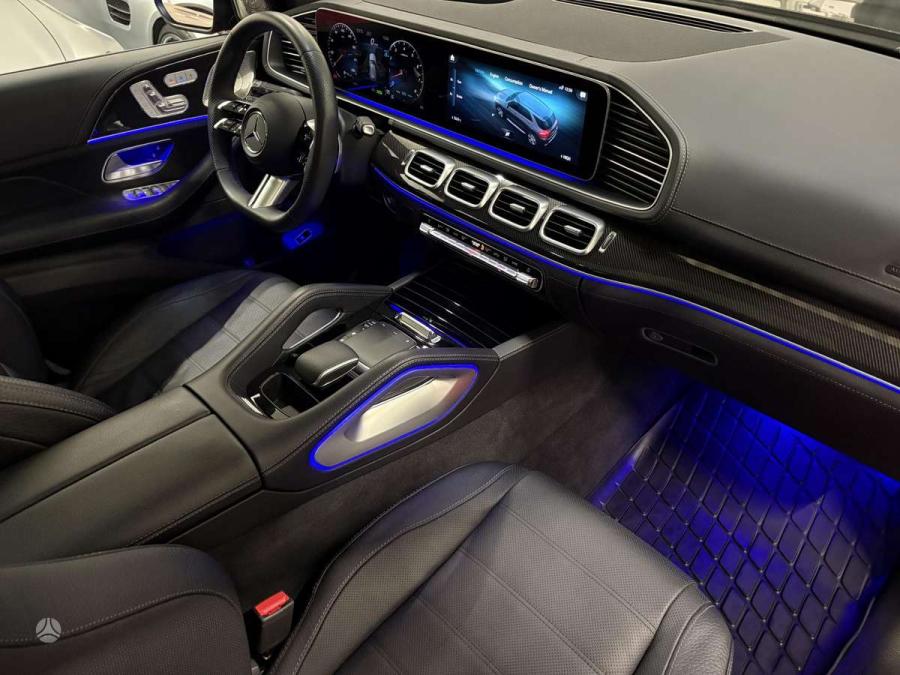 Black Mercedes-Benz gle-450 2023 in Vilnius, with an engine capacity of 3.00 L and mileage of 20 thousand km for 64990 €, photo 16 on AUTOMOTO.COM.LV