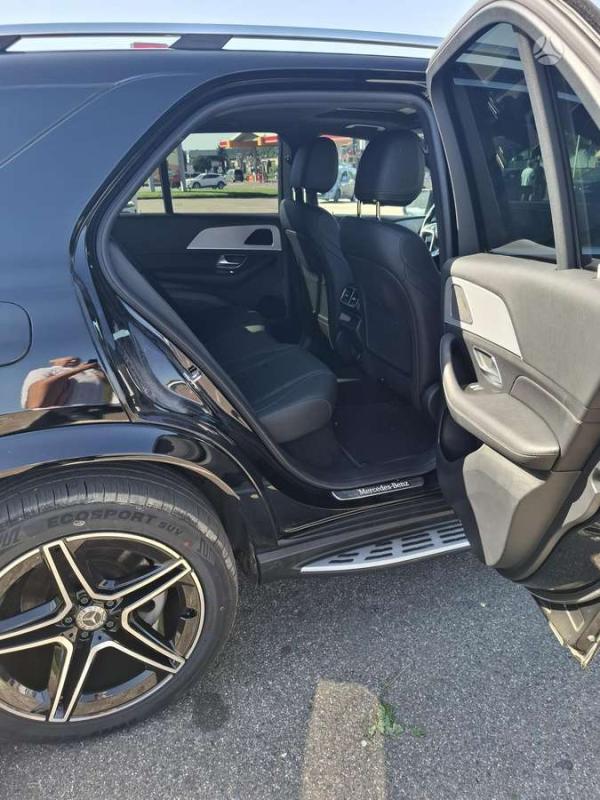 Melns Mercedes-Benz gle-450 2024 Viļņa, ar dzinēja tilpumu 2.00 L un nobraukumu 41 tūkst. km par 79255 €, foto 8 vietnē AUTOMOTO.COM.LV