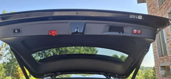 Melns Mercedes-Benz gle-450 2025 Kelmė, ar dzinēja tilpumu 3.00 L un nobraukumu 64 tūkst. km par 82000 €, foto 9 vietnē AUTOMOTO.COM.LV