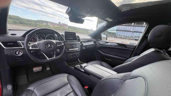 Brūns Mercedes-Benz gle-450 2016 Kauņa, ar dzinēja tilpumu 3.00 L un nobraukumu 110 tūkst. km par 25800 €, foto 8 vietnē AUTOMOTO.COM.LV