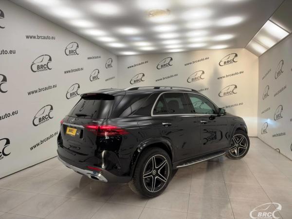 Mercedes-Benz gle-450 2024 Viļņa, ar dzinēja tilpumu 1.99 L un nobraukumu 41 tūkst. km par 75900 €, foto 3 vietnē AUTOMOTO.COM.LV
