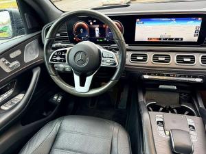 Pelēks Mercedes-Benz gle-450 2019 Viļņa, ar dzinēja tilpumu 3.00 L un nobraukumu 134 tūkst. km par 47900 €, foto 19 vietnē AUTOMOTO.COM.LV
