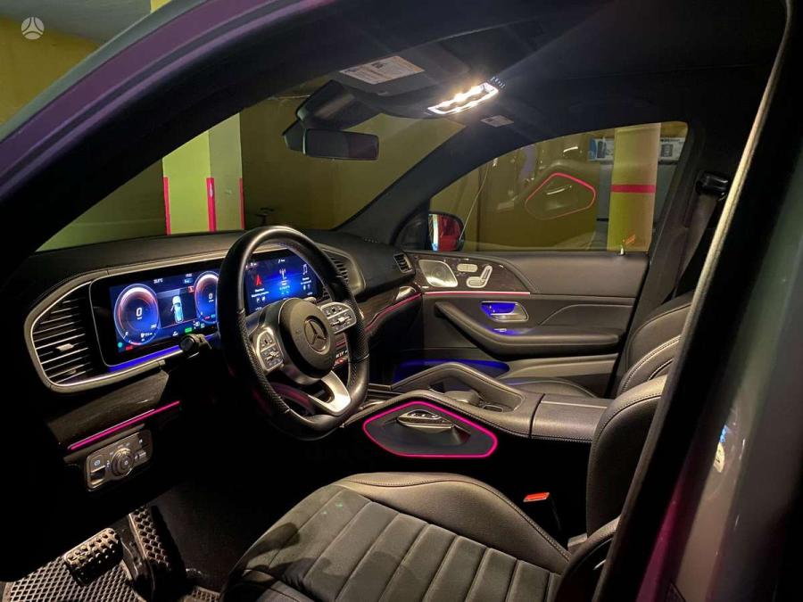 Grey Mercedes-Benz gle-450 2020 in Klaipeda, with an engine capacity of 3.00 L and mileage of 51 thousand km for 42900 €, photo 6 on AUTOMOTO.COM.LV