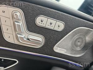 Grey Mercedes-Benz gle-450 2021 in Riga, with an engine capacity of 3.00 L and mileage of 143 thousand km for 50000 €, photo 15 on AUTOMOTO.COM.LV