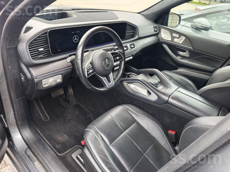 Grey Mercedes-Benz gle-450 2021 in Riga, with an engine capacity of 3.00 L and mileage of 143 thousand km for 50000 €, photo 19 on AUTOMOTO.COM.LV