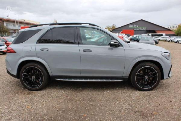 Grey Mercedes-Benz gle-450 2024 in Vilnius, with an engine capacity of 2.99 L and mileage of 24 thousand km for 84989 €, photo 4 on AUTOMOTO.COM.LV