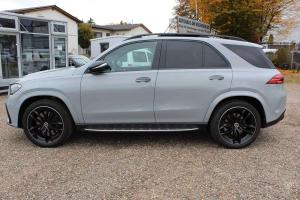 Pelēks Mercedes-Benz gle-450 2024 Viļņa, ar dzinēja tilpumu 2.99 L un nobraukumu 24 tūkst. km par 84989 €, foto 5 vietnē AUTOMOTO.COM.LV