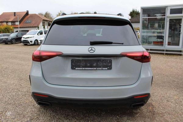 Grey Mercedes-Benz gle-450 2024 in Vilnius, with an engine capacity of 2.99 L and mileage of 24 thousand km for 84989 €, photo 6 on AUTOMOTO.COM.LV