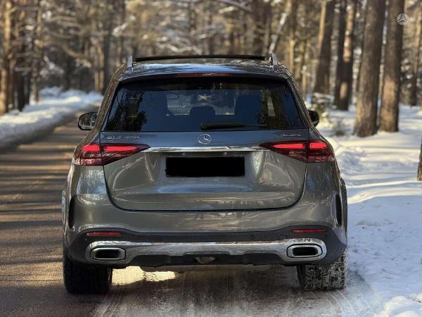 Pelēks Mercedes-Benz gle-450 2024 Viļņa, ar dzinēja tilpumu 3.00 L un nobraukumu 35 tūkst. km par 88888 €, foto 10 vietnē AUTOMOTO.COM.LV
