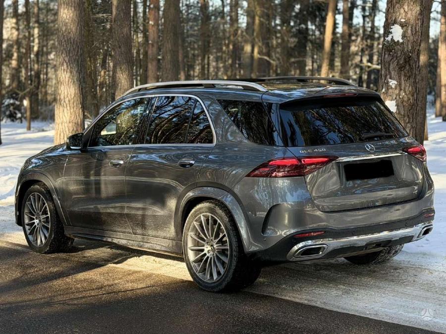 Grey Mercedes-Benz gle-450 2024 in Vilnius, with an engine capacity of 3.00 L and mileage of 35 thousand km for 88888 €, photo 13 on AUTOMOTO.COM.LV