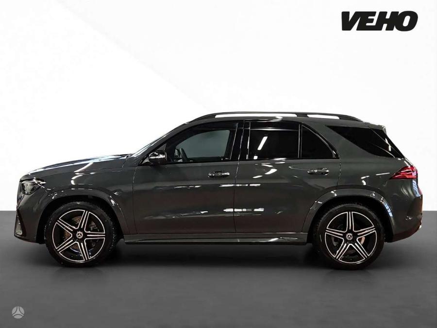 Pelēks Mercedes-Benz gle-450 2025 Klaipėda, ar dzinēja tilpumu 3.00 L un nobraukumu 5 tūkst. km par 115000 €, foto 2 vietnē AUTOMOTO.COM.LV