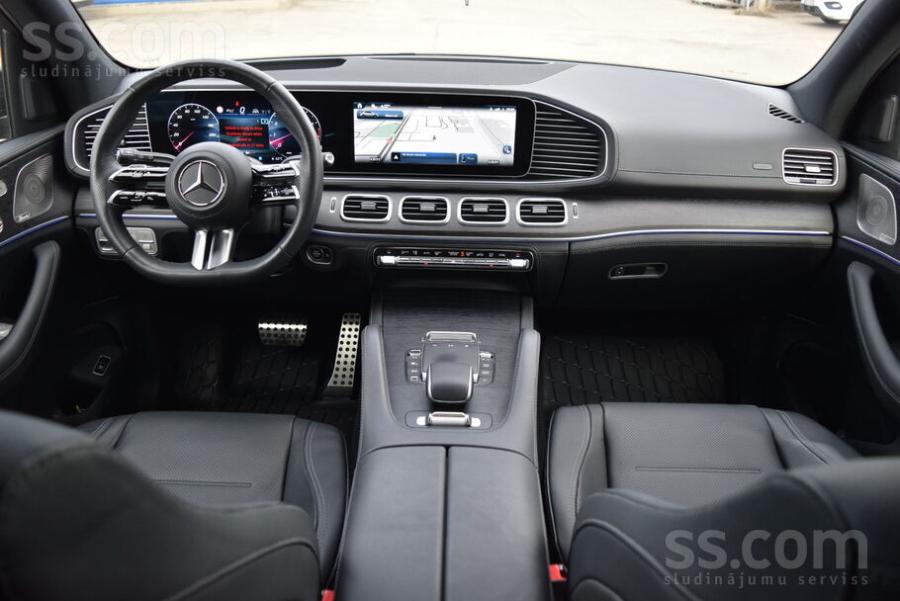 Grey Mercedes-Benz gle-450 2025 in Riga, with an engine capacity of 3.00 L and mileage of 35 thousand km for 89900 €, photo 5 on AUTOMOTO.COM.LV