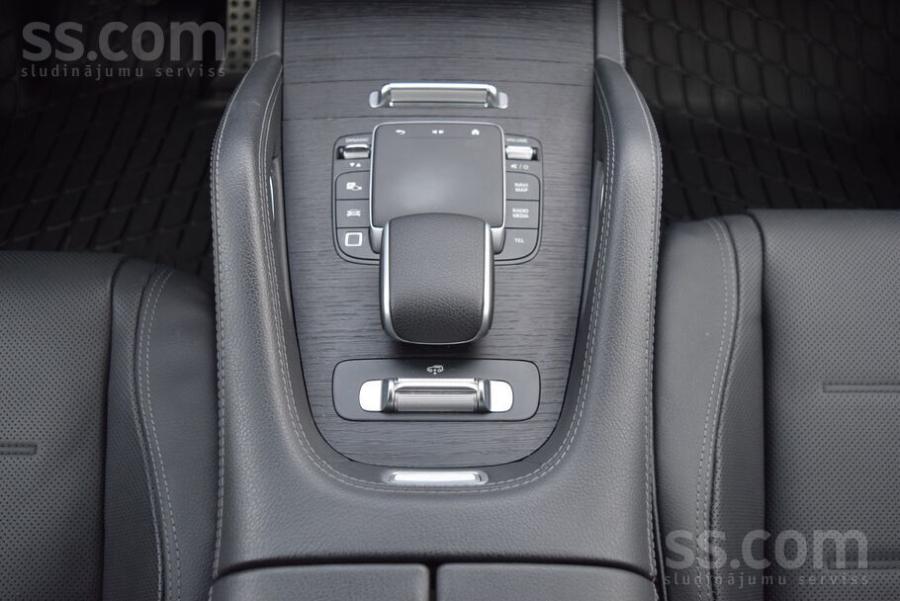 Grey Mercedes-Benz gle-450 2025 in Riga, with an engine capacity of 3.00 L and mileage of 35 thousand km for 89900 €, photo 6 on AUTOMOTO.COM.LV