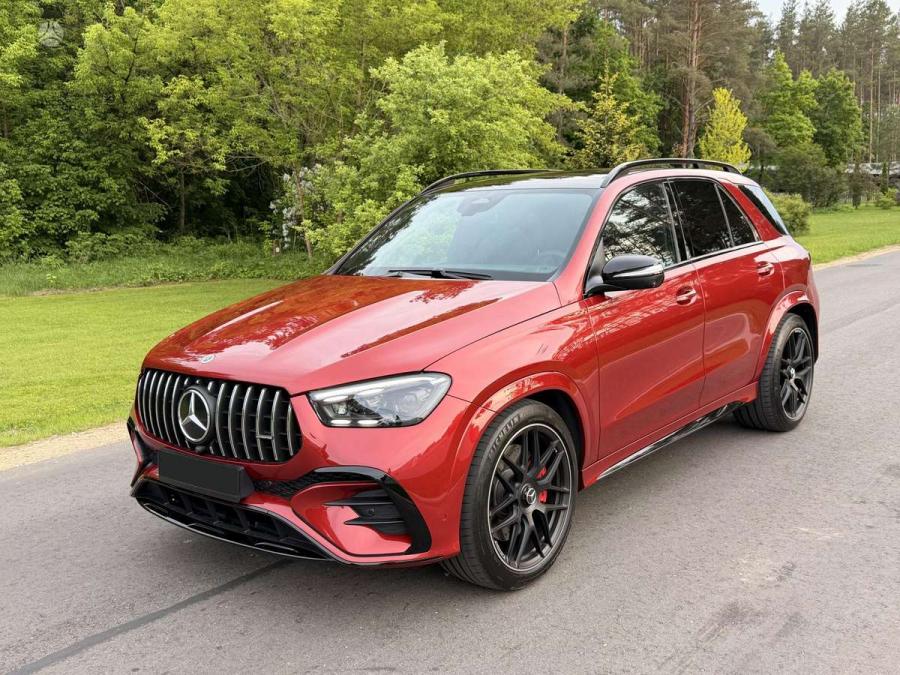 Sarkans Mercedes-Benz gle-450 2024 Viļņa, ar dzinēja tilpumu 2.99 L un nobraukumu 15 tūkst. km par 86500 €, foto 3 vietnē AUTOMOTO.COM.LV