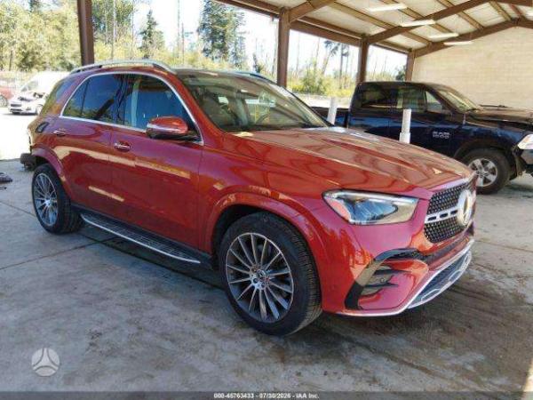 Sarkans Mercedes-Benz gle-450 2024 Klaipėda, ar dzinēja tilpumu 0.00 L un nobraukumu 6 tūkst. km par 28000 €, foto 1 vietnē AUTOMOTO.COM.LV